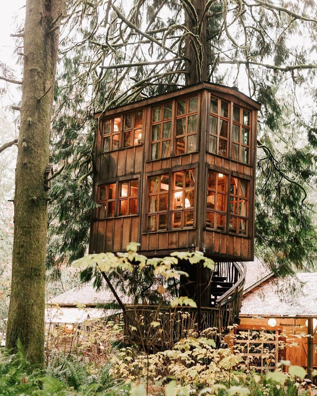Tour Treehouse Point - Washington - Wedding Style Society